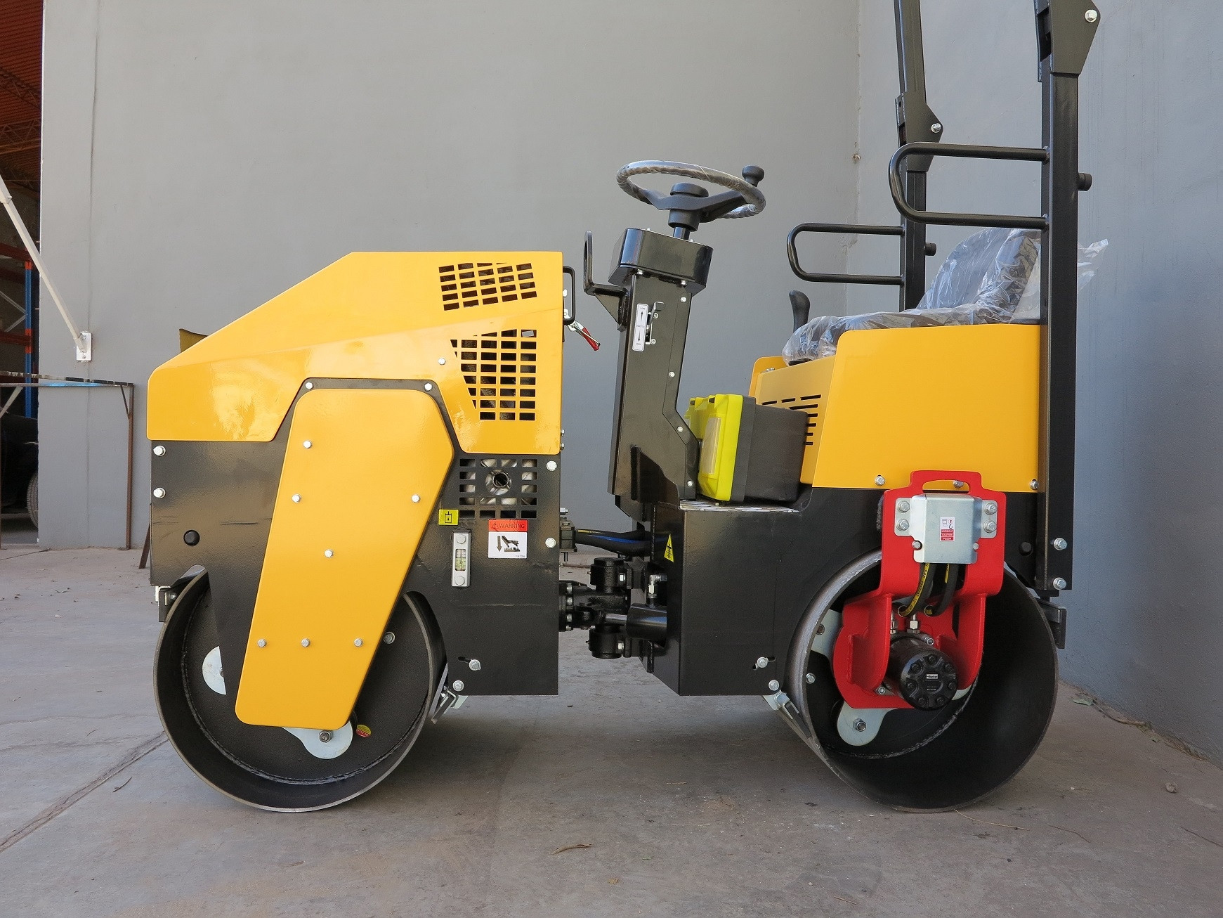 Rodillo Compactador Doble Temuco TRR-1000H